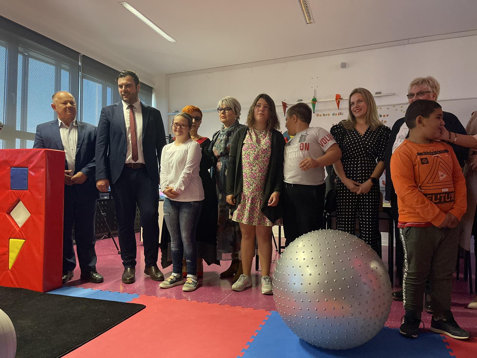 U OŠ Zorka Sever u Popovači otvorena senzorna soba - Sisak portal