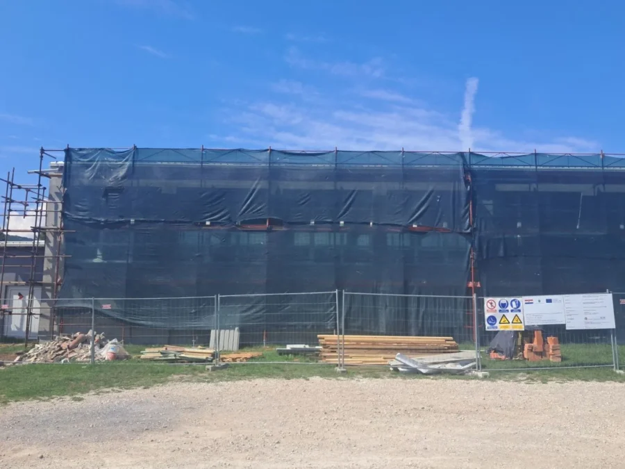 | Započela energetska obnova škola i bolnica vrijedna 5,7 milijuna eura